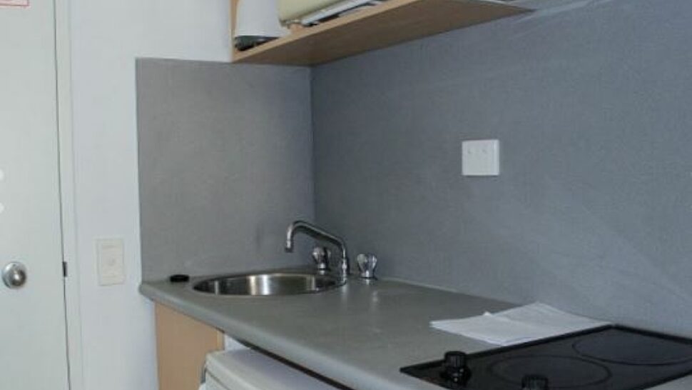 Little Real Estate | 1 Bedroom House For Rent | 2408/108 Margaret…